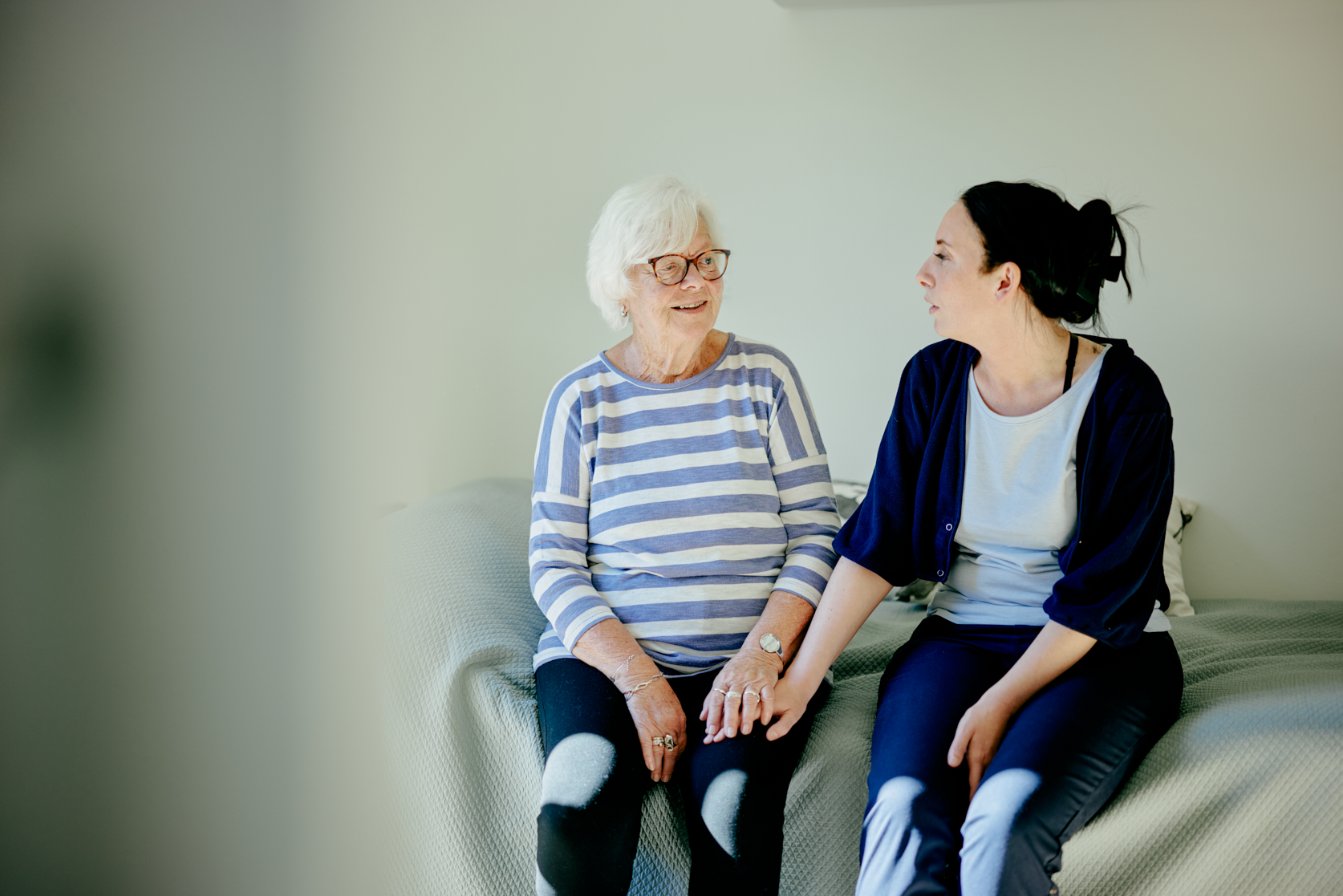 Social- og sundhedshjælper | Omsorg, pleje og praktisk hjælp